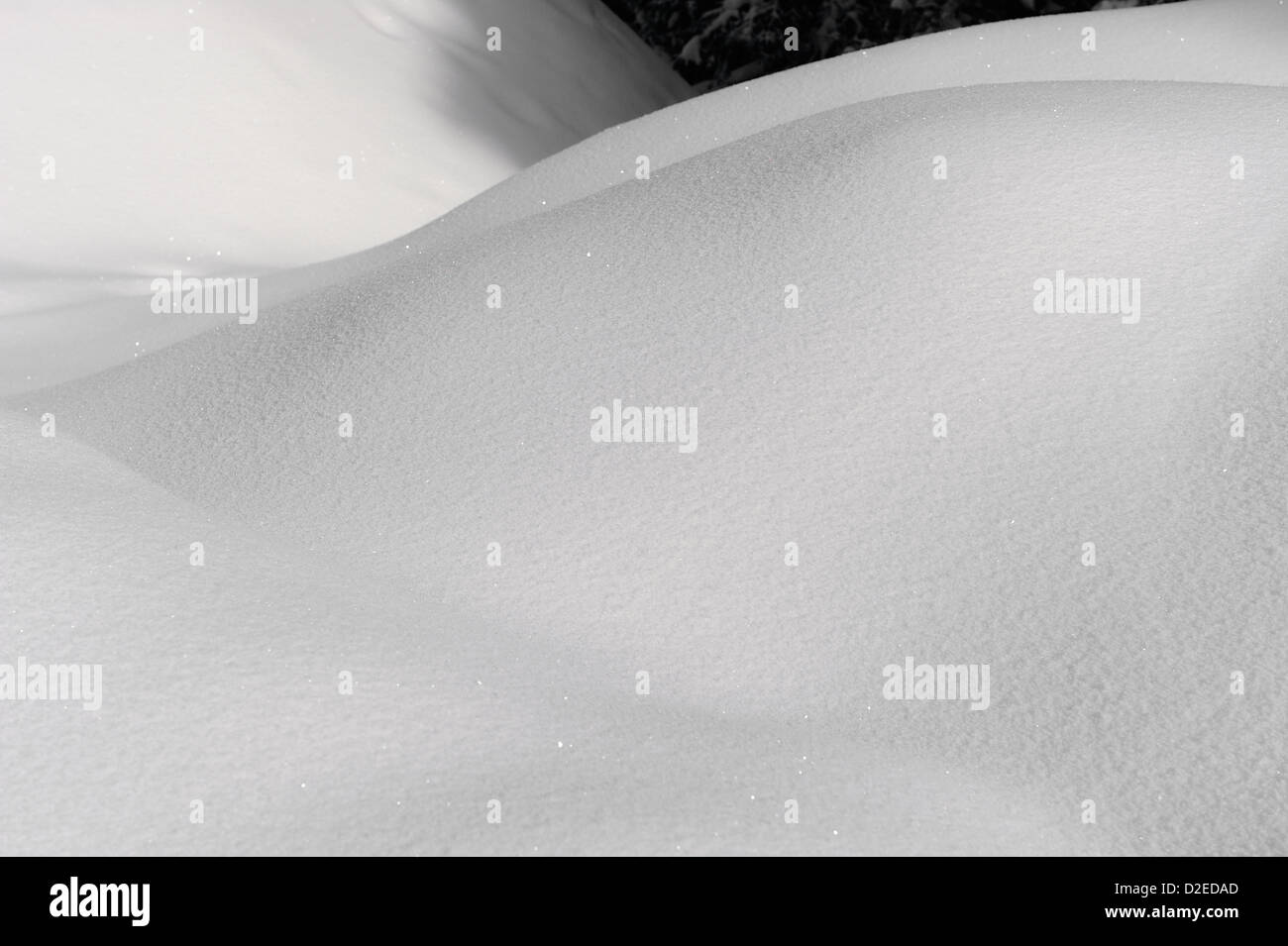 Snow forms hi-res stock photography and images - Alamy