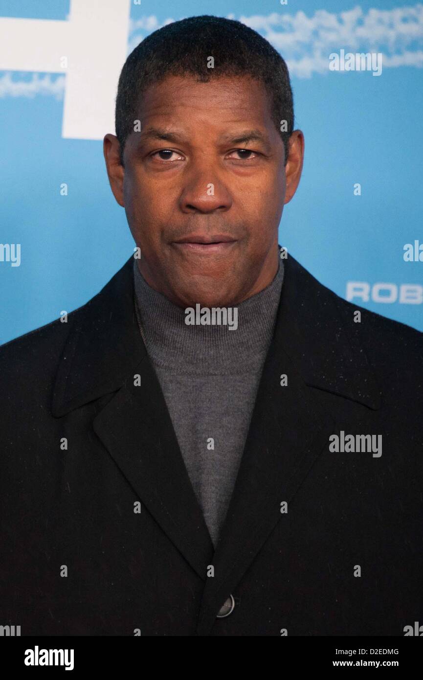 Denzel Washington attends to the Premiere of the film 'Flight' at the ...