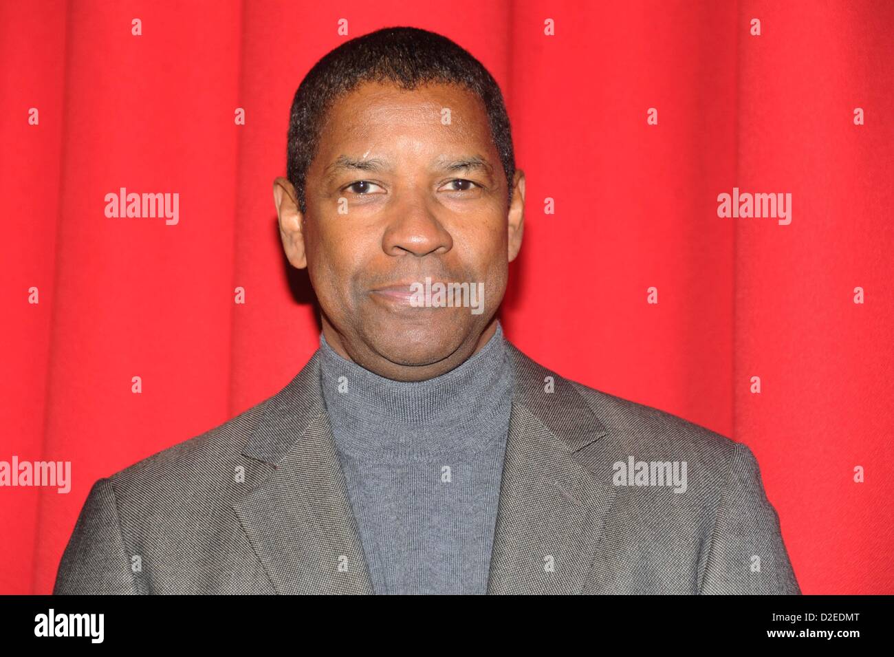 Denzel Washington attends to the Premiere of the film 'Flight' at the ...