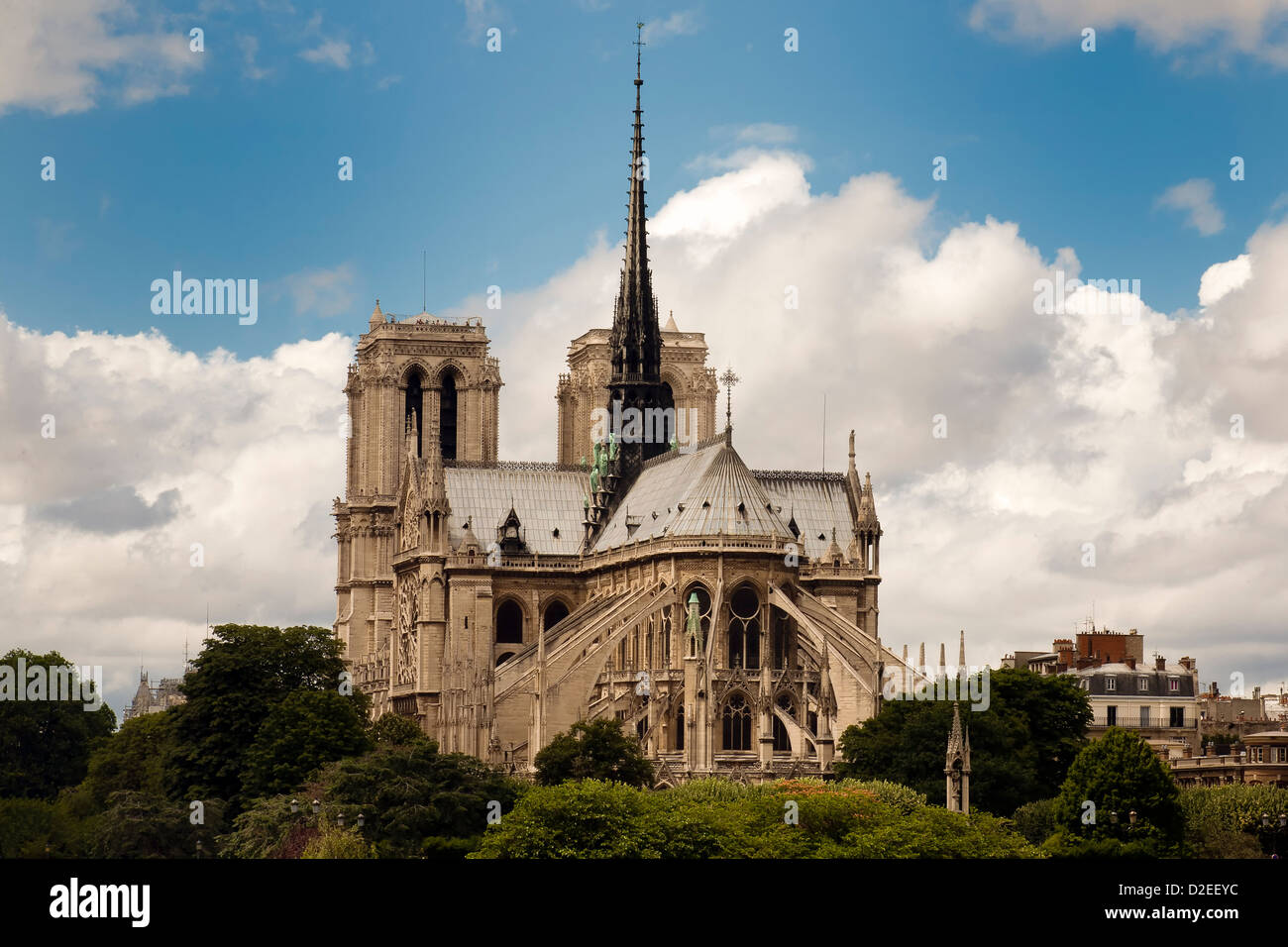 Back of notre dame cathedral paris france hi-res stock photography and ...