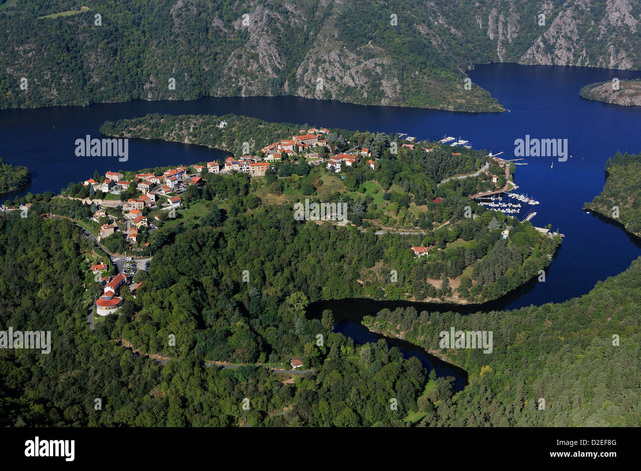 France, Loire (42), Saint-Victor-sur-Loire, medieval town, it overlooks ...