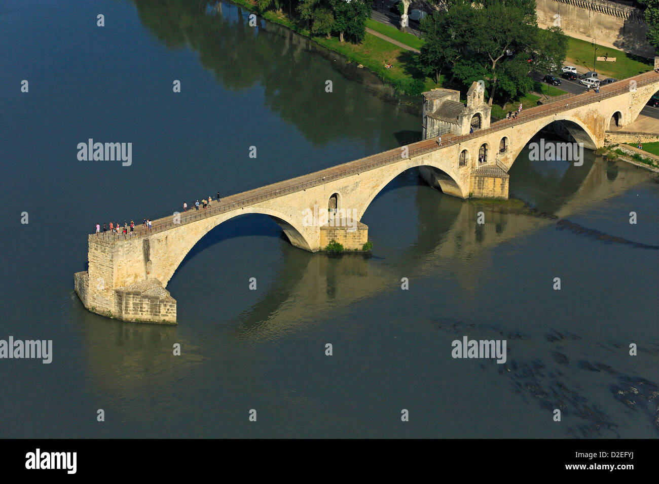 Avignon vaucluse france hi-res stock photography and images - Alamy