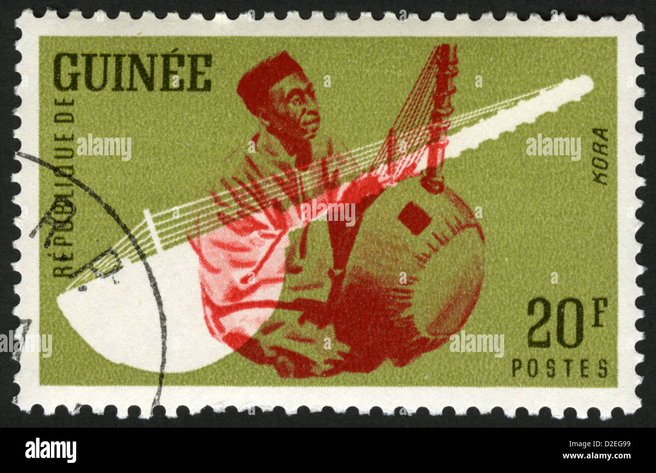 Valuable musical instruments hi-res stock photography and images - Alamy