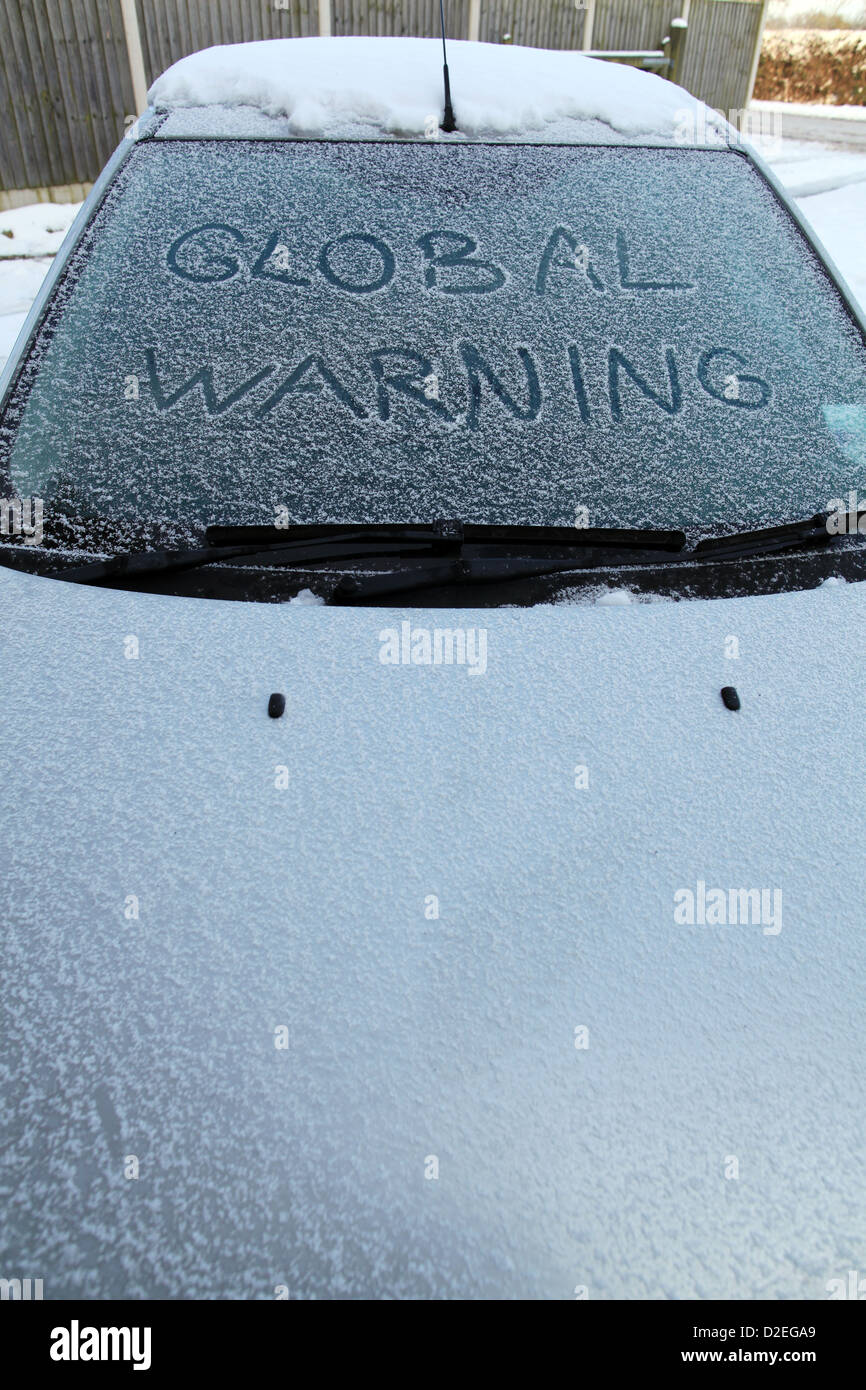 Car ice windscreen hi-res stock photography and images - Alamy