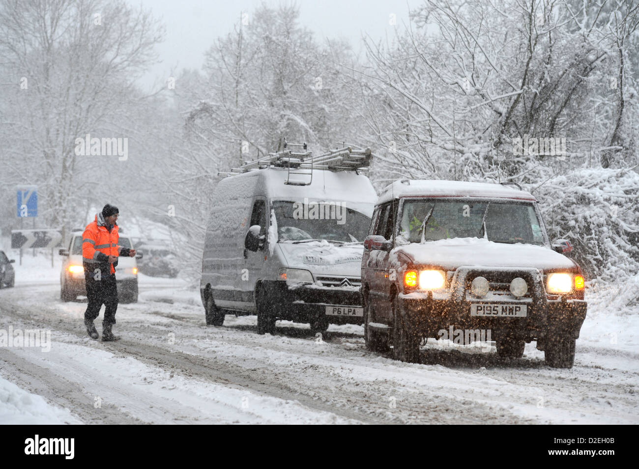Van stuck in snow hi-res stock photography and images - Alamy
