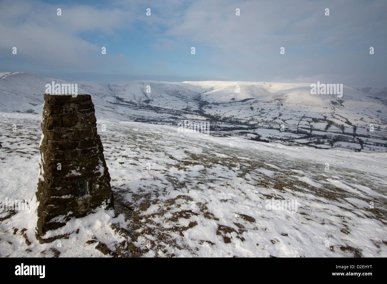 Vale of edale rushup edge hi-res stock photography and images - Alamy