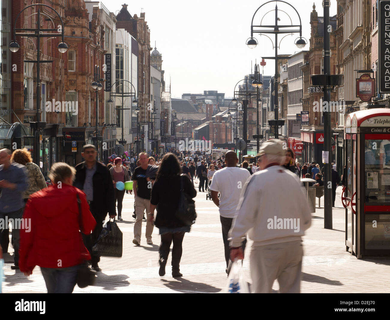 Leeds city centre high street hi-res stock photography and images - Alamy