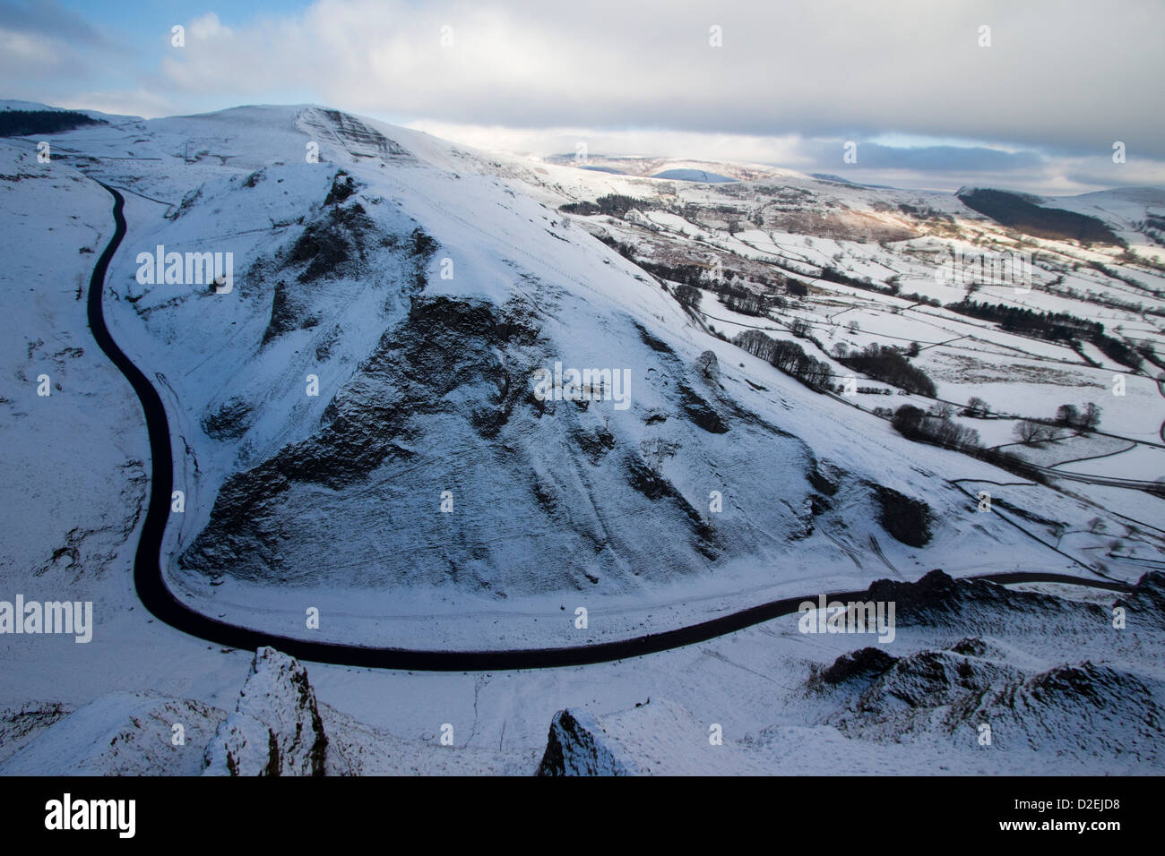Winnats Pass Snow Road High Resolution Stock Photography and Images - Alamy