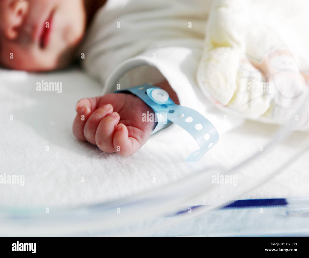 newborn baby in hospital Stock Photo - Alamy
