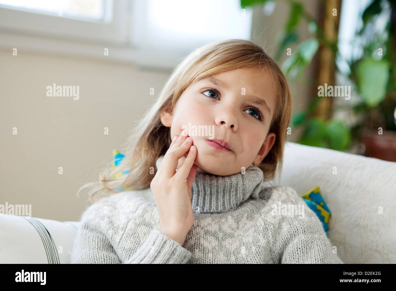 Child Tooth Pain High Resolution Stock Photography and Images - Alamy