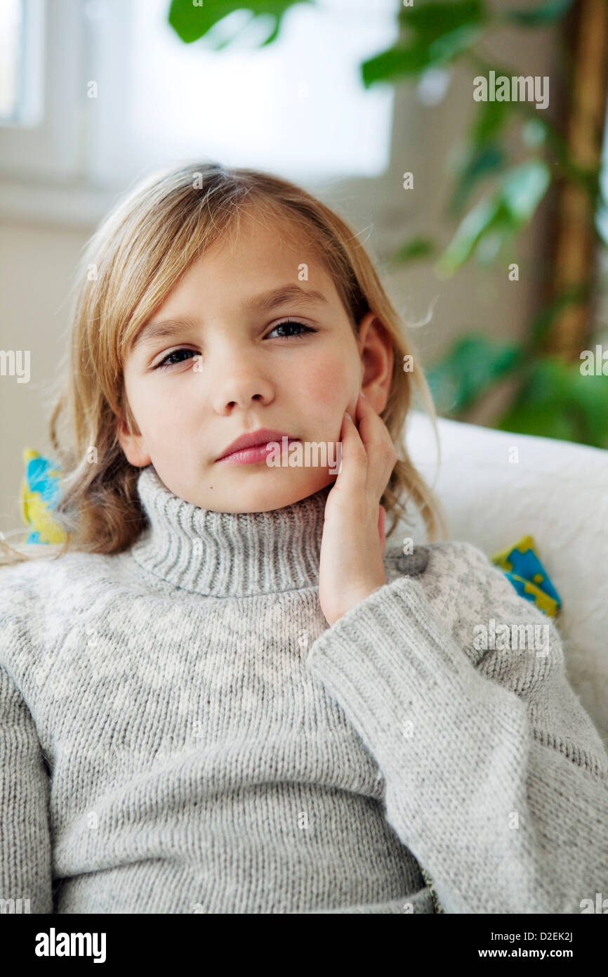 Child tooth pain hi-res stock photography and images - Alamy