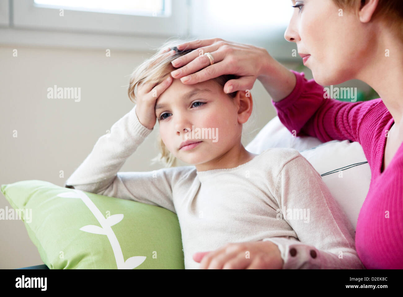 Child unwell parents hi-res stock photography and images - Alamy