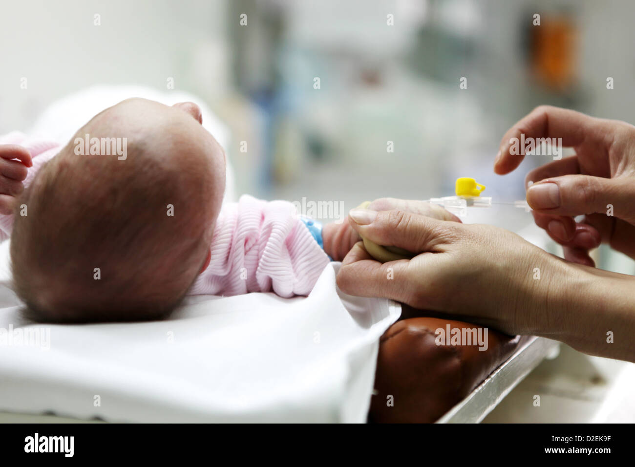 newborn baby in hospital Stock Photo - Alamy