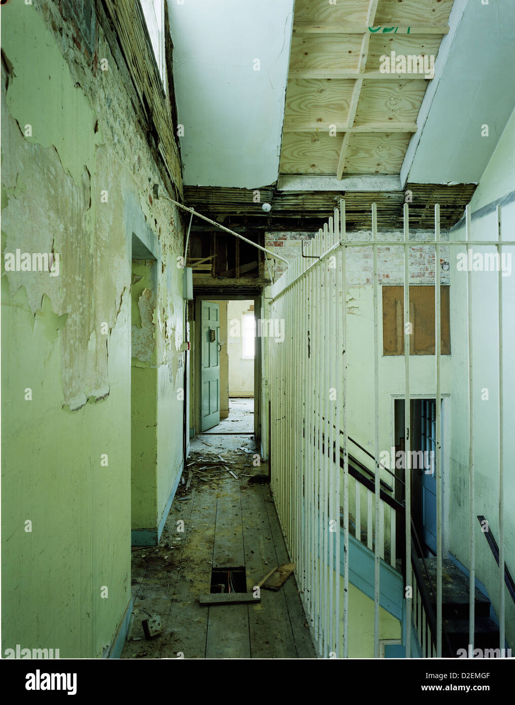 Hospital corridor run hi-res stock photography and images - Alamy