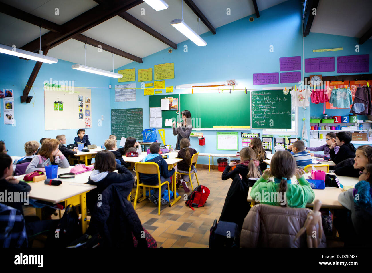 School class hi-res stock photography and images - Alamy