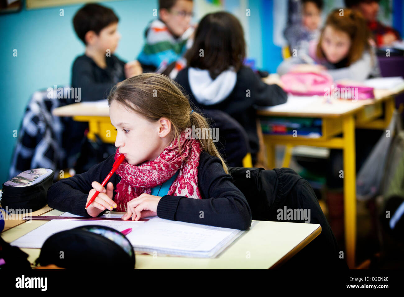 PRIMARY SCHOOL CLASS Stock Photo - Alamy