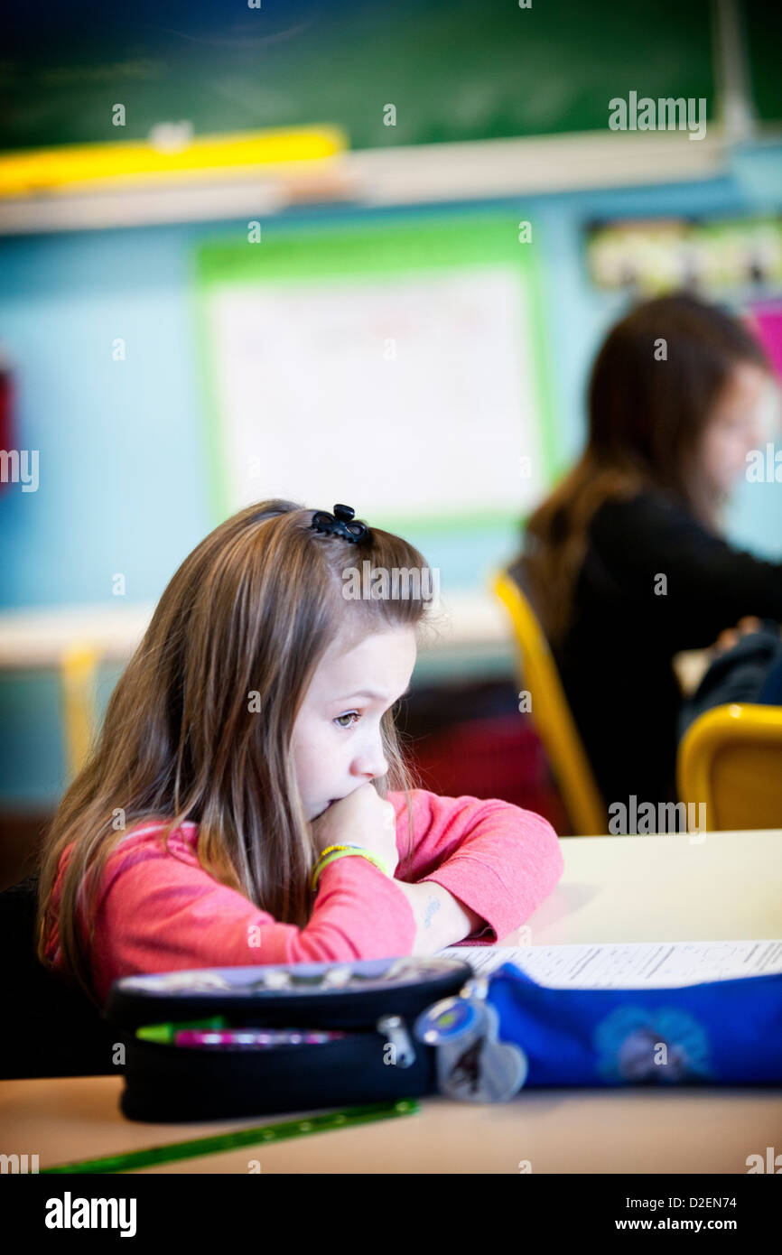 PRIMARY SCHOOL CLASS Stock Photo - Alamy