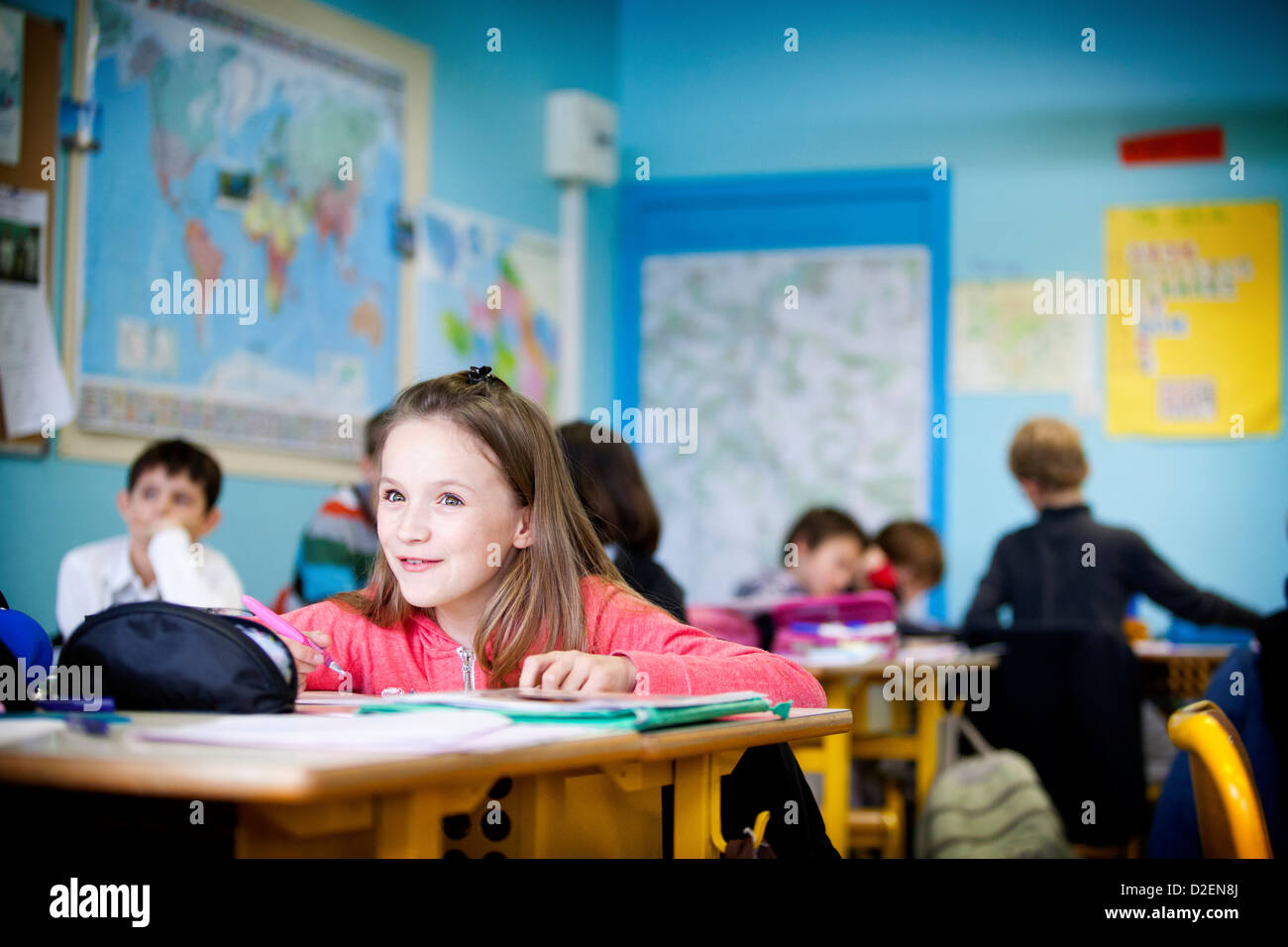 PRIMARY SCHOOL CLASS Stock Photo - Alamy