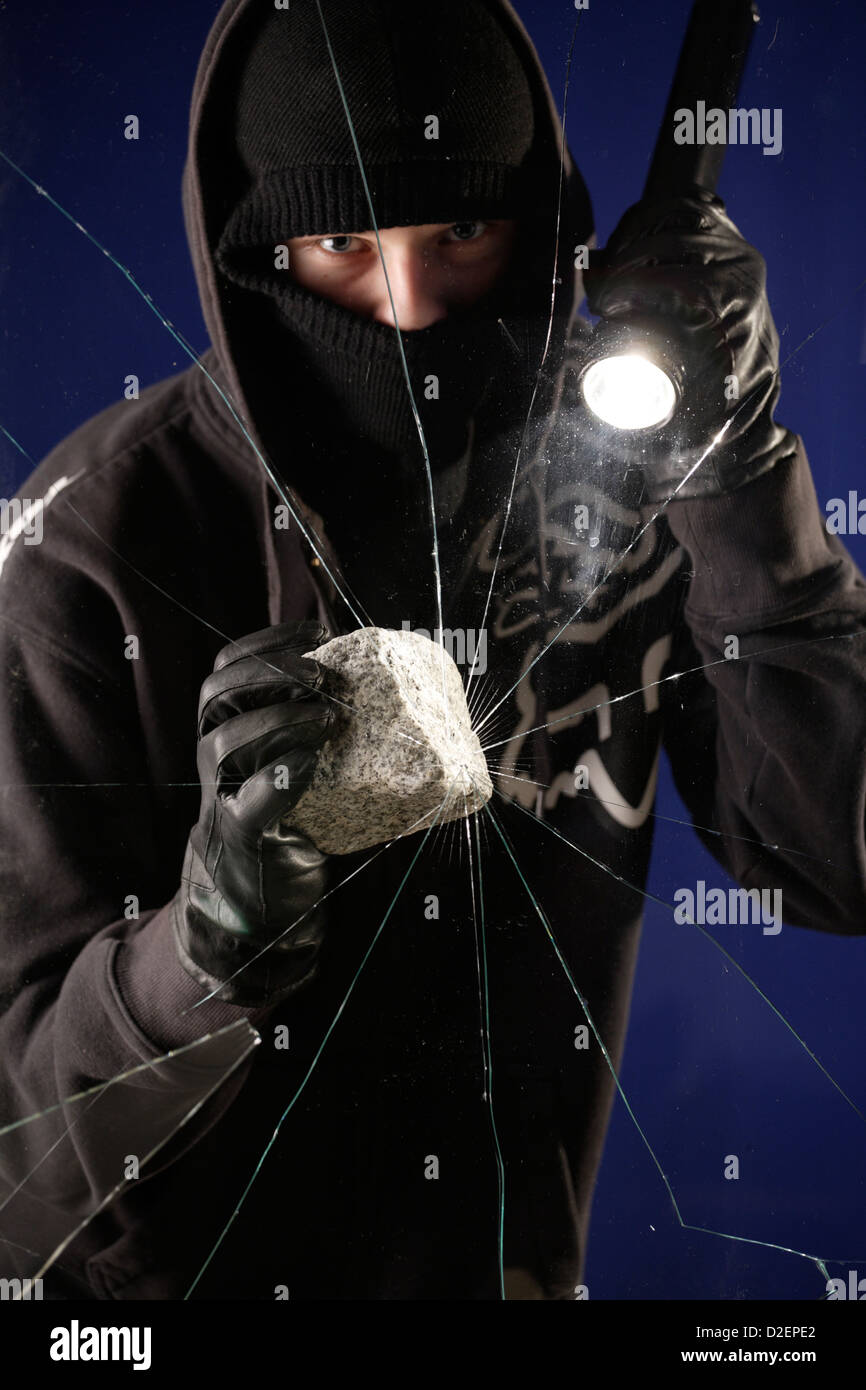 Breaks stone hi-res stock photography and images - Alamy