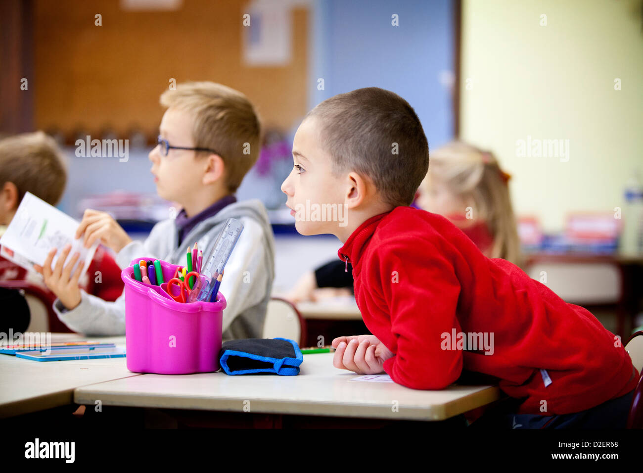PRIMARY SCHOOL CLASS Stock Photo - Alamy