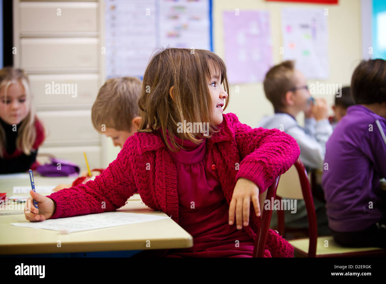 PRIMARY SCHOOL CLASS Stock Photo - Alamy