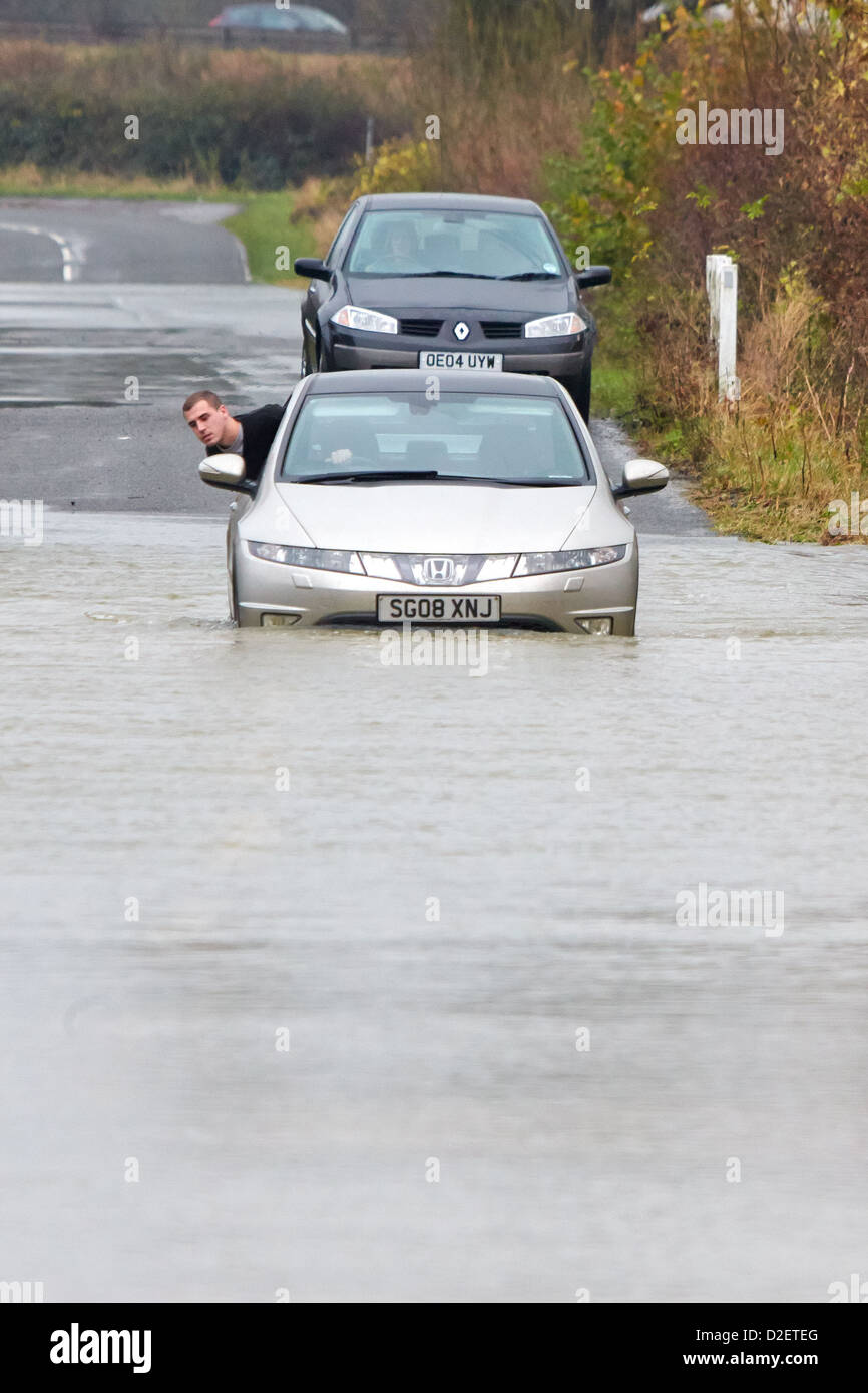 Car driving through water hi-res stock photography and images - Alamy