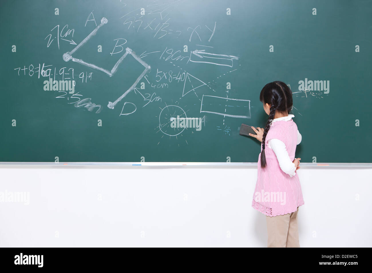 Children cleaning classroom hi-res stock photography and images - Alamy