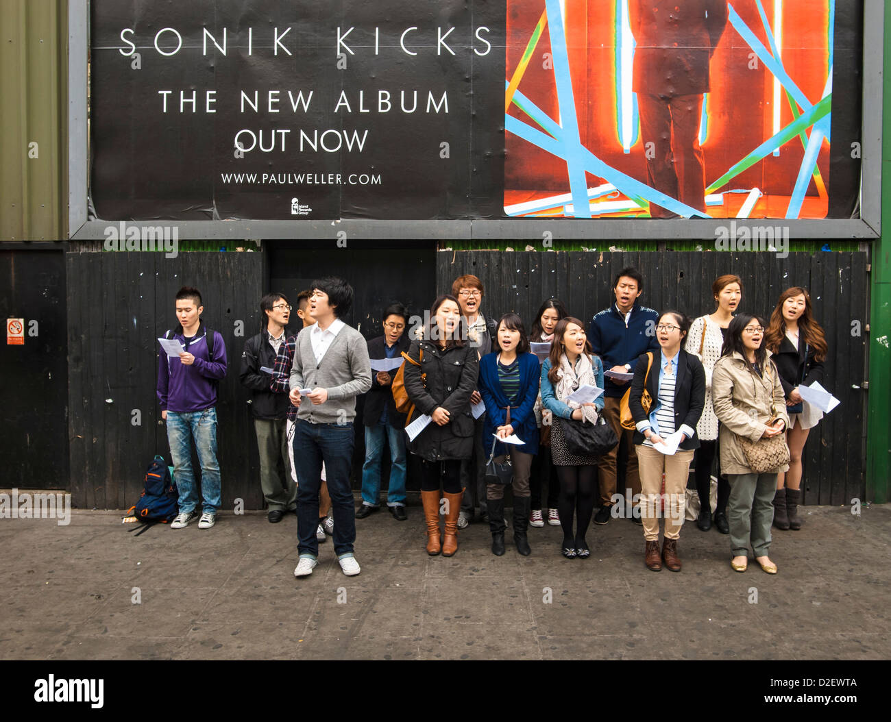 Young women of london poster hi-res stock photography and images - Alamy