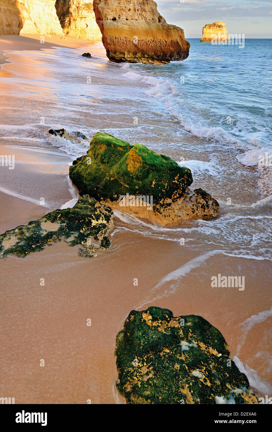 Algarve geology hi-res stock photography and images - Alamy