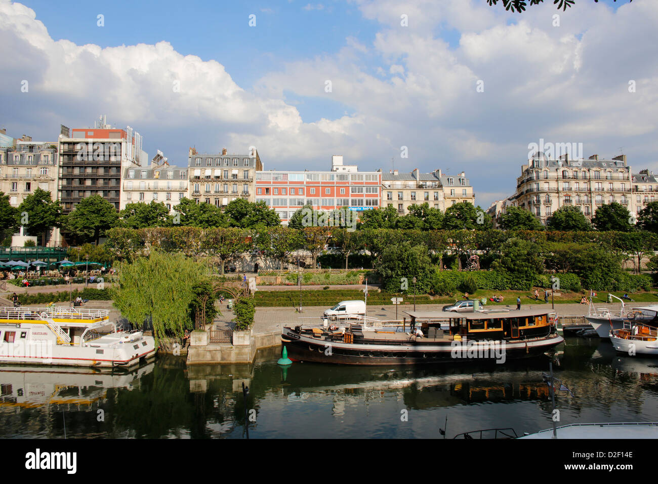 Bastille harbour Paris. France Stock Photo - Alamy