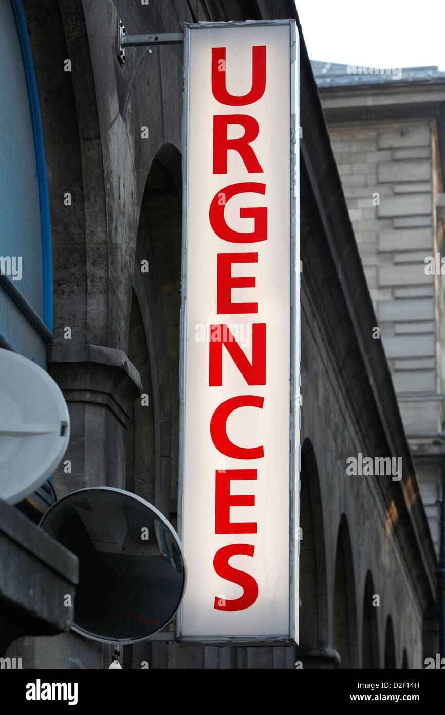 Hospital emergency ward sign Paris. France Stock Photo - Alamy