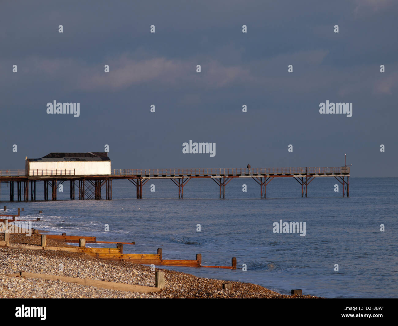 The pier and seafront at Bognor Regis Stock Photo - Alamy