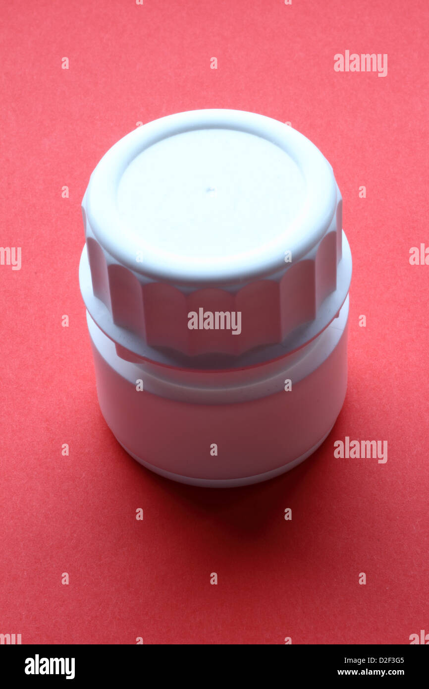 Plastic vessels hi-res stock photography and images - Alamy