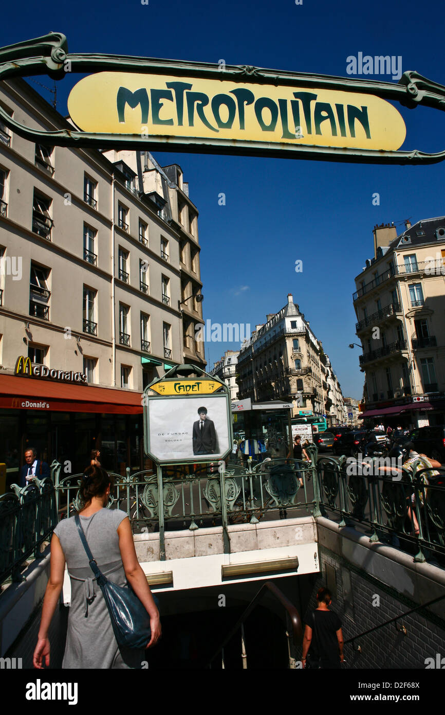 Paris metro station; Cadet Stock Photo - Alamy