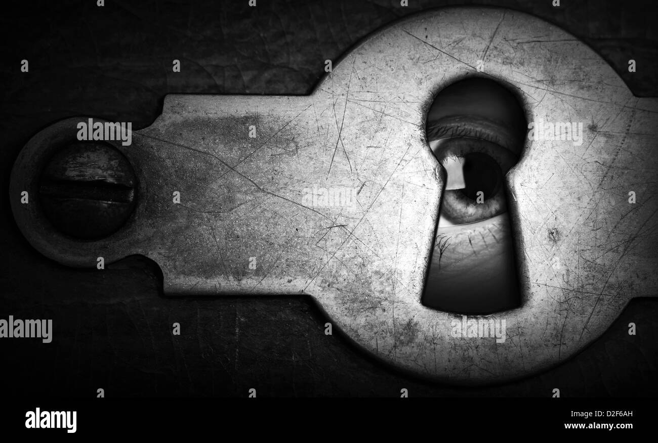 Keyhole eye hi-res stock photography and images - Alamy