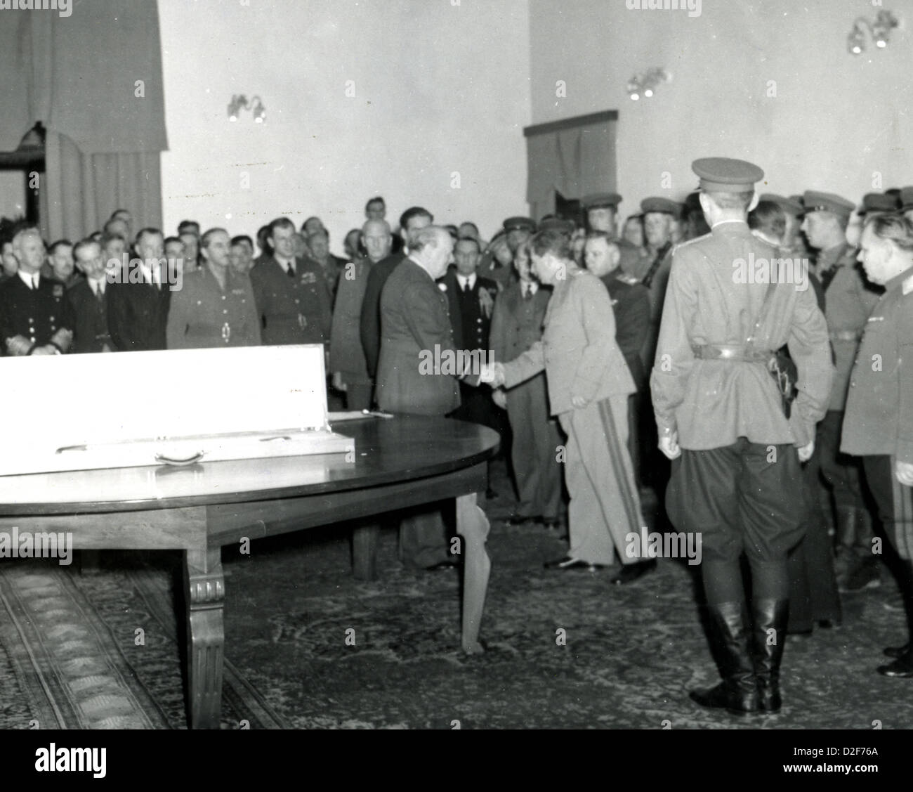 WINSTON CHURCHILL shakes hands with Joseph Stalin after presentation of ...
