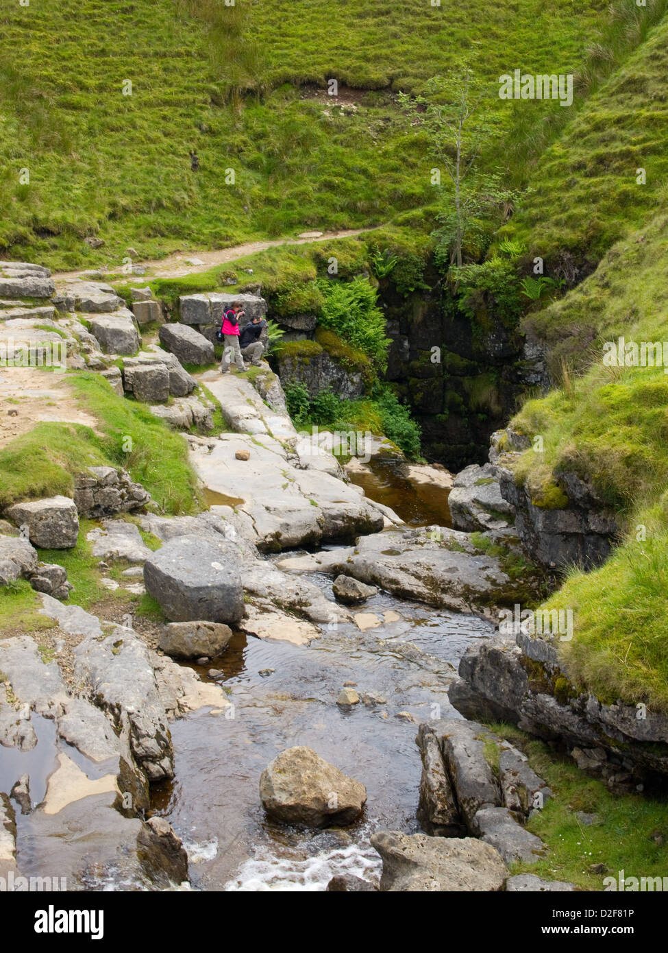 Giant water feature hi-res stock photography and images - Alamy