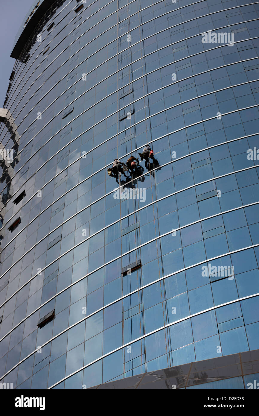 Shenzhen, China, window cleaners at work Stock Photo - Alamy