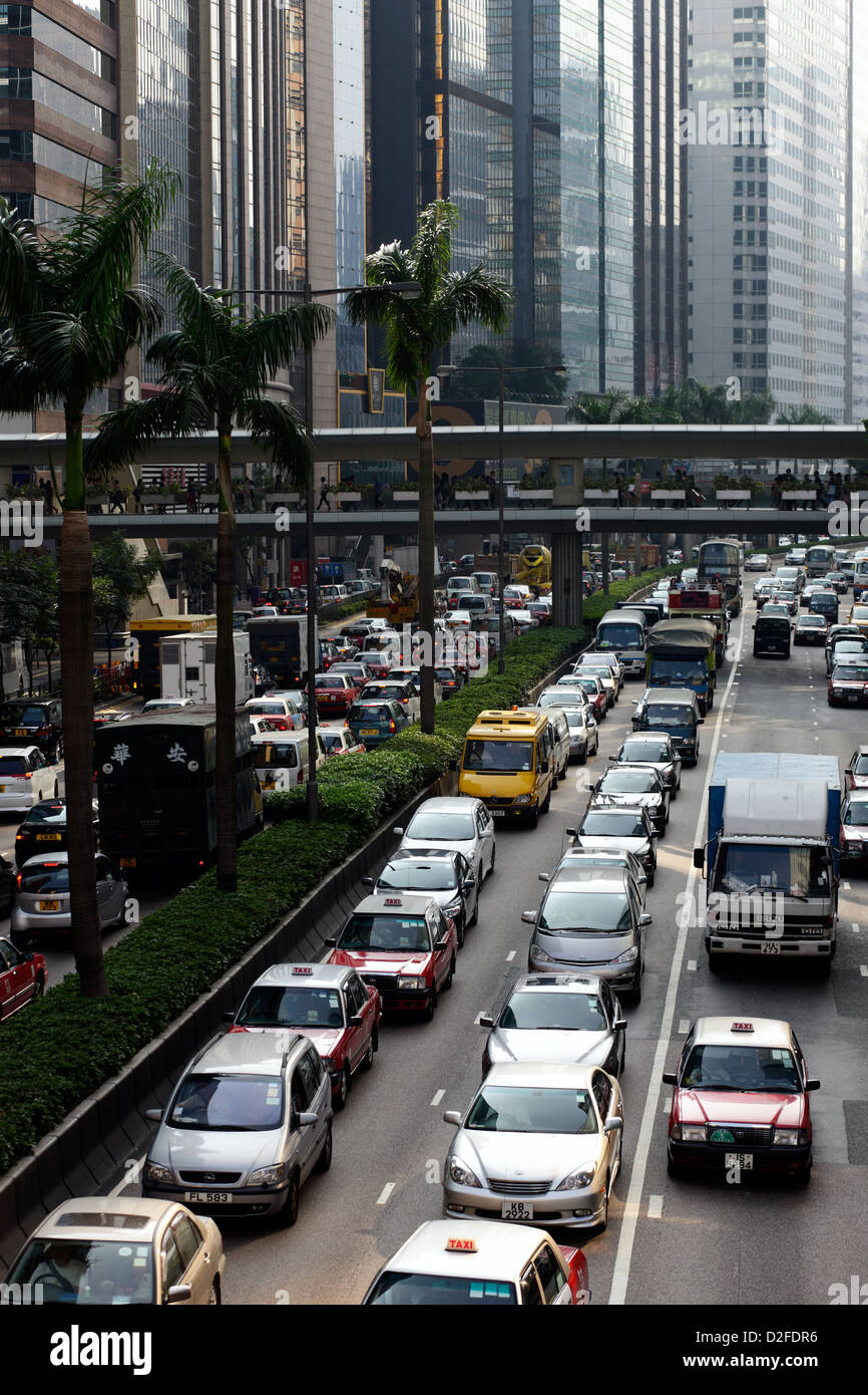 Overloaded overloading hi-res stock photography and images - Alamy