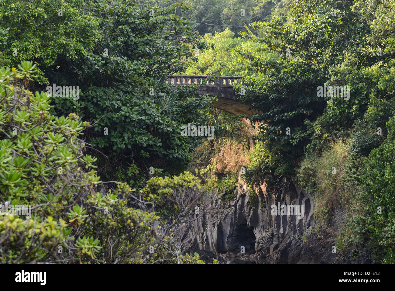 Bridge in Maui Hawaii on the Road to Hana Stock Photo - Alamy
