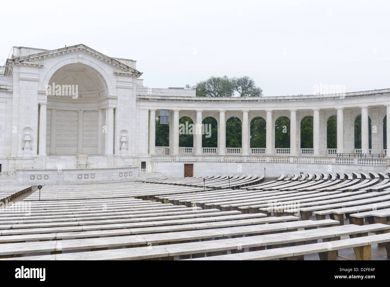 The memorial amphitheater at arlington national cemetery hi-res stock ...