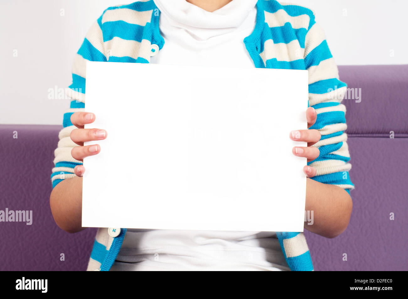 Documents hand hi-res stock photography and images - Alamy