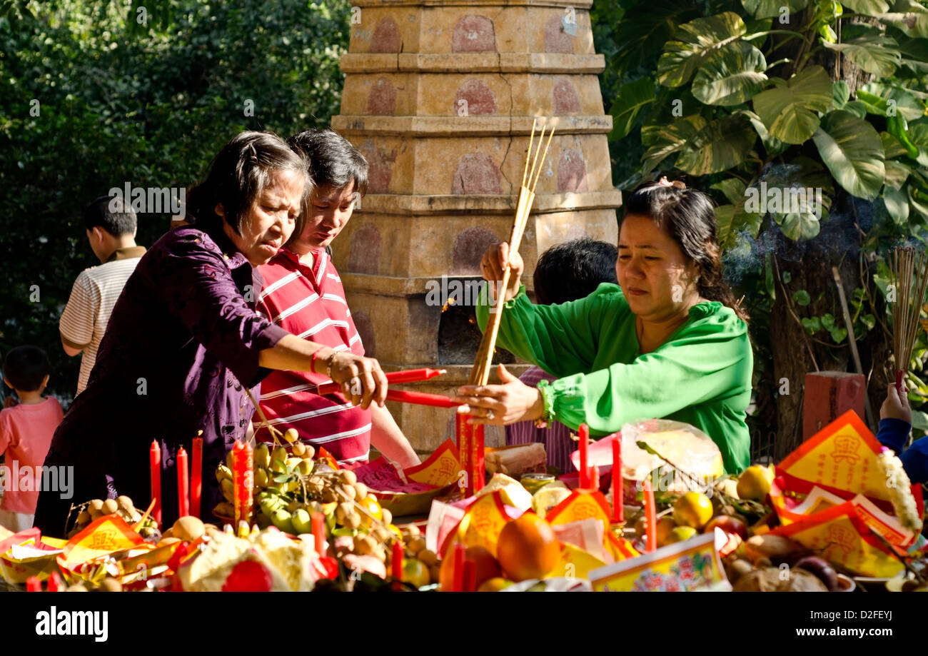Daun Penh shrine in Wat Phnom complex, Phnom Penh,Cambodia Stock Photo ...