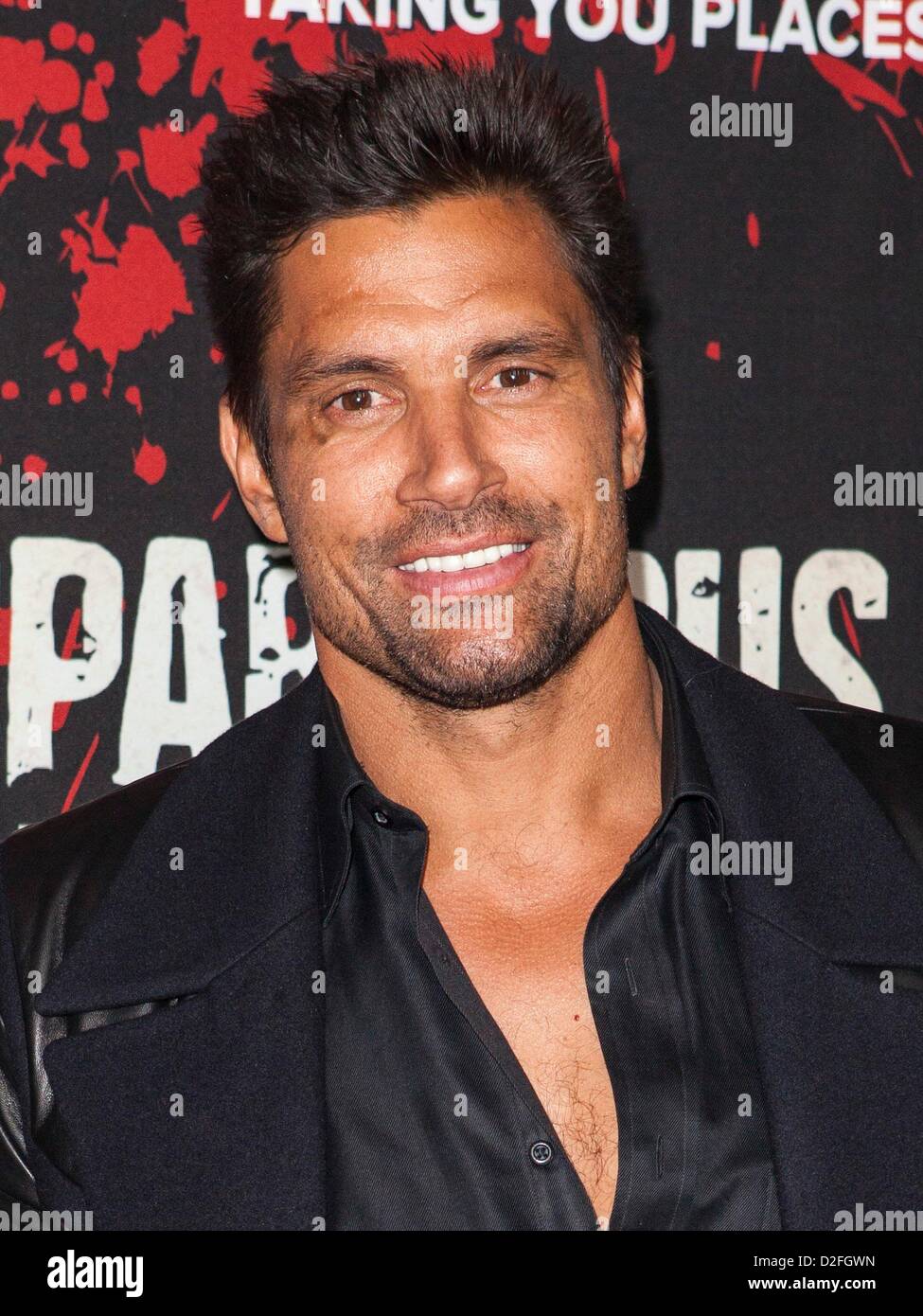 Manu Bennett at arrivals for SPARTACUS: WAR OF THE DAMNED Season ...