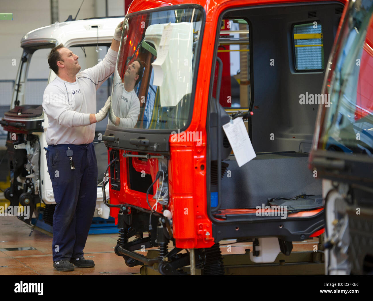 Front mercedes benz lorry truck hi-res stock photography and images - Alamy