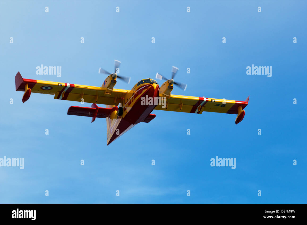 Rescue airplane hi-res stock photography and images - Alamy