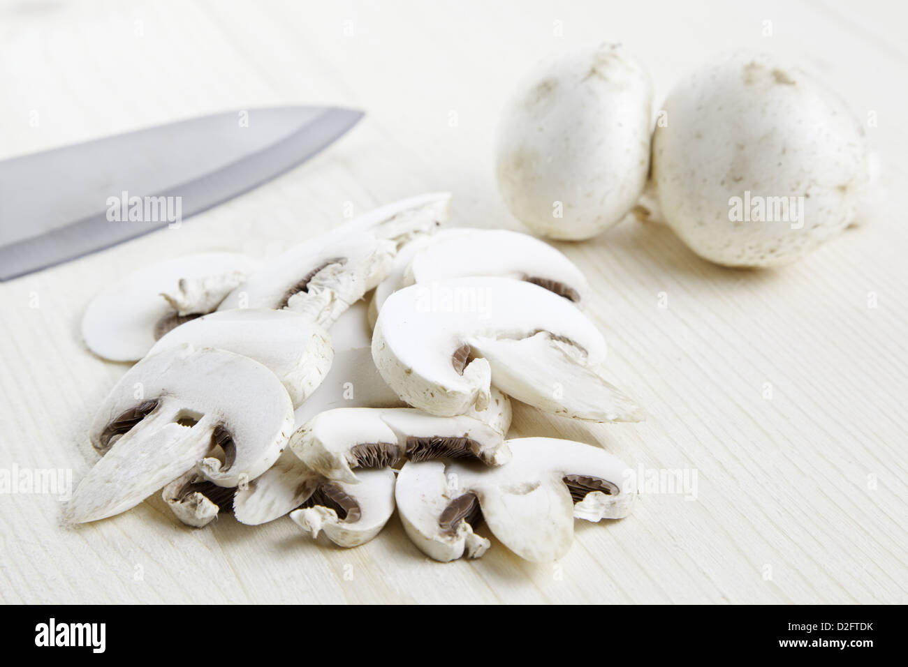 Sliced ??mushrooms, mushroom detail raw food healthy lifestyle, meal ...
