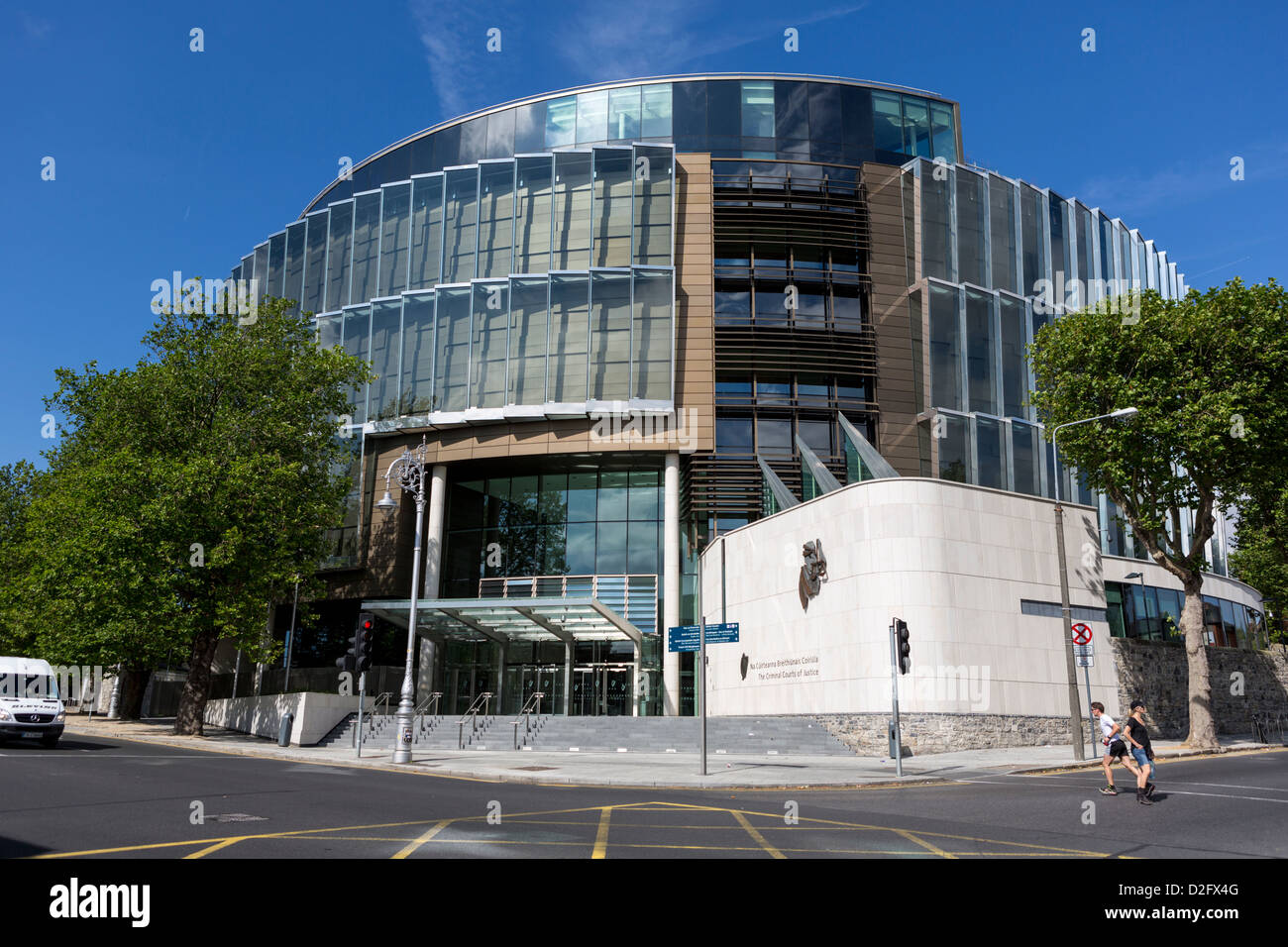 Criminal courts of justice ireland hi-res stock photography and images ...