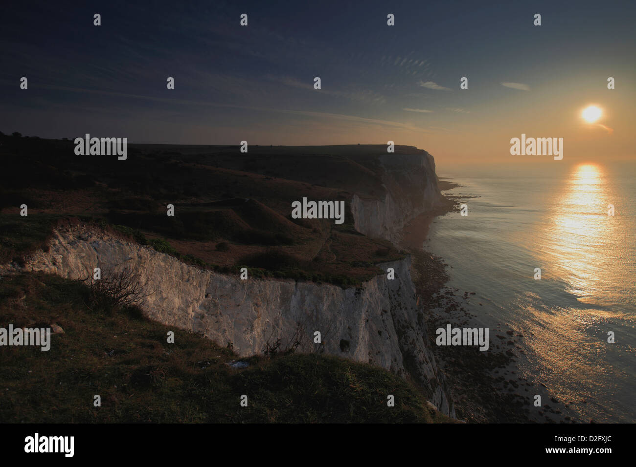 White cliffs of dover sunrise hi-res stock photography and images - Alamy