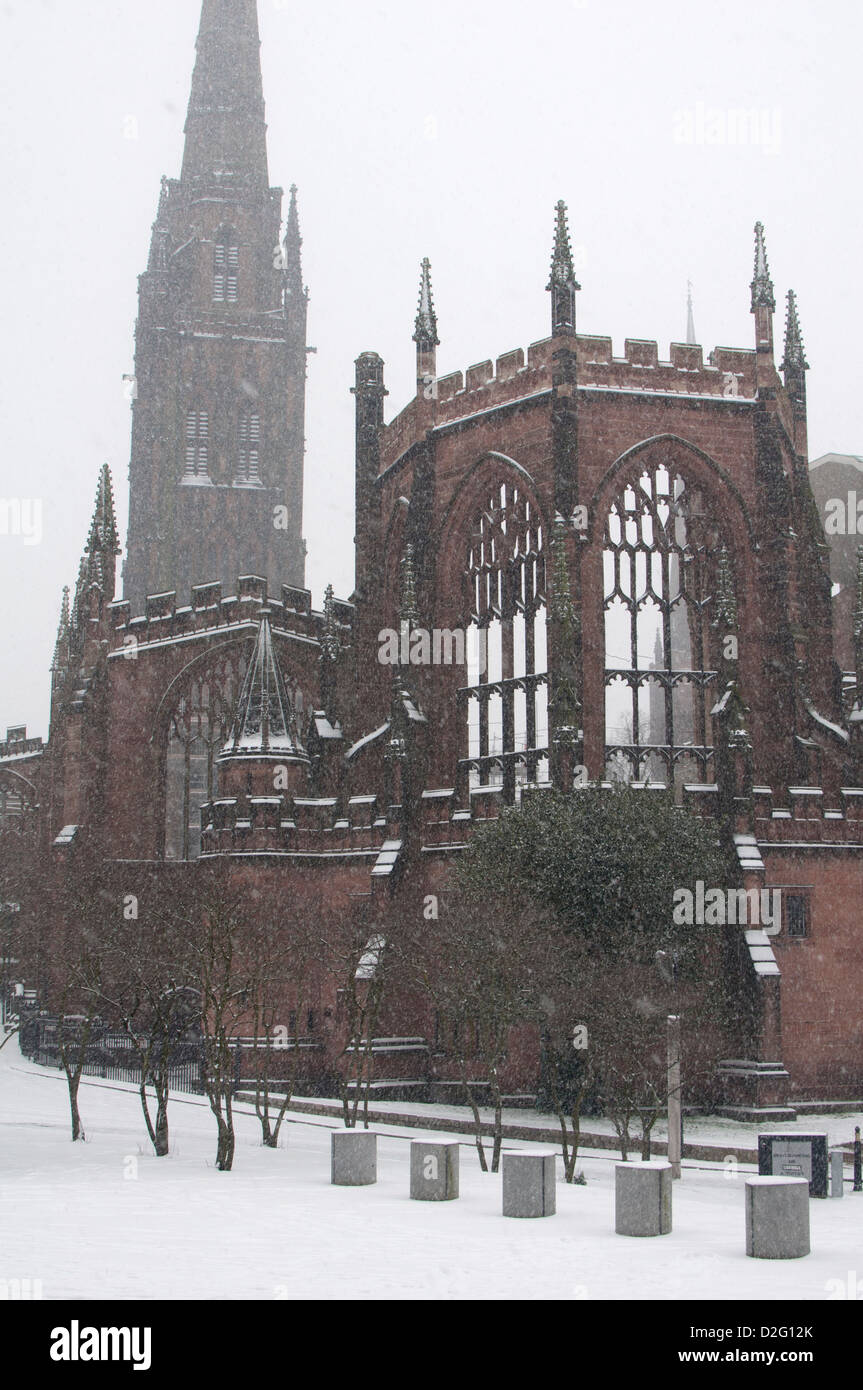 Old coventry cathedral hi-res stock photography and images - Alamy